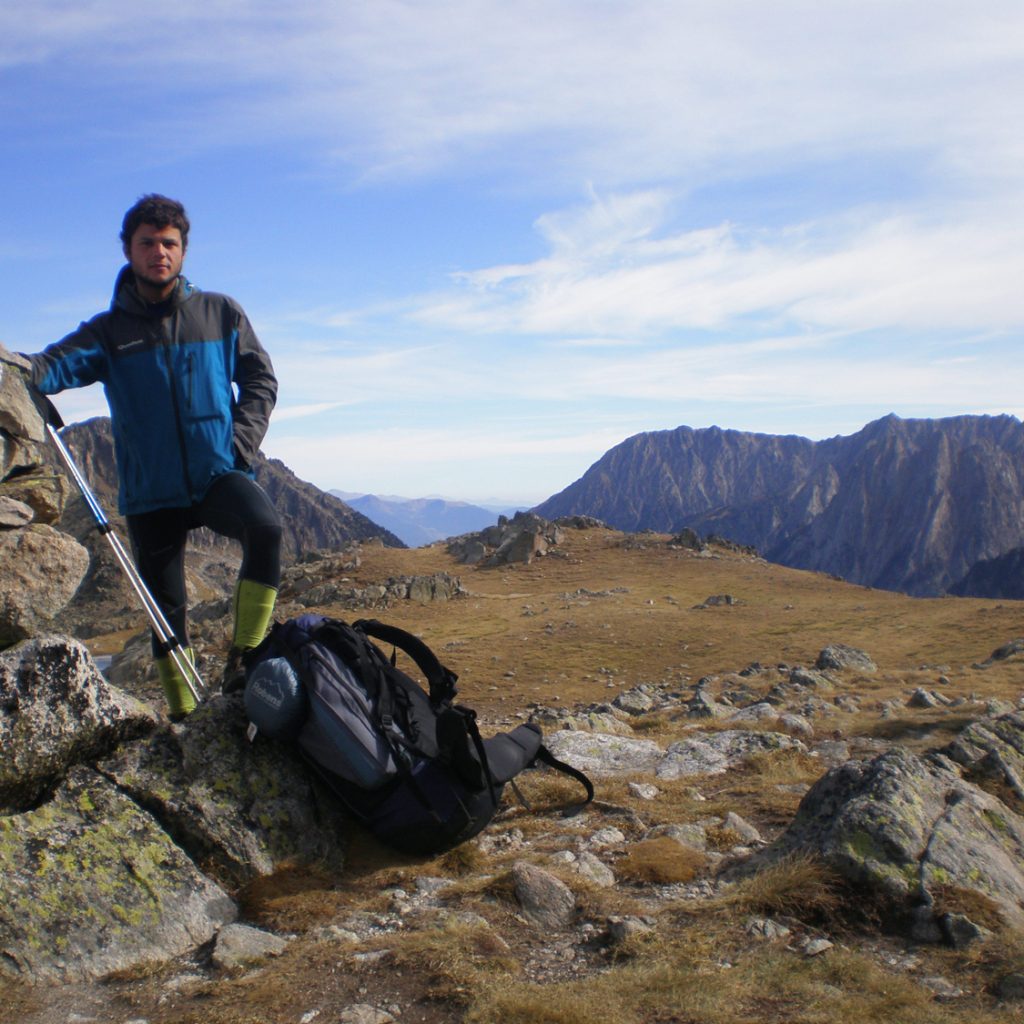 Nacho Dean: Walking The World (II) - The Stork